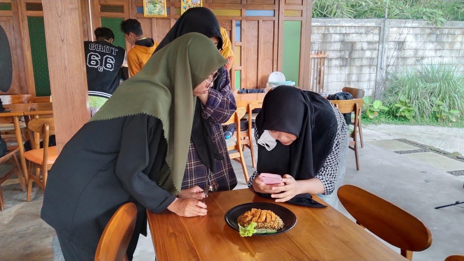 Siswa MAN 4 Sleman Praktek Photography - MAN 4 Sleman